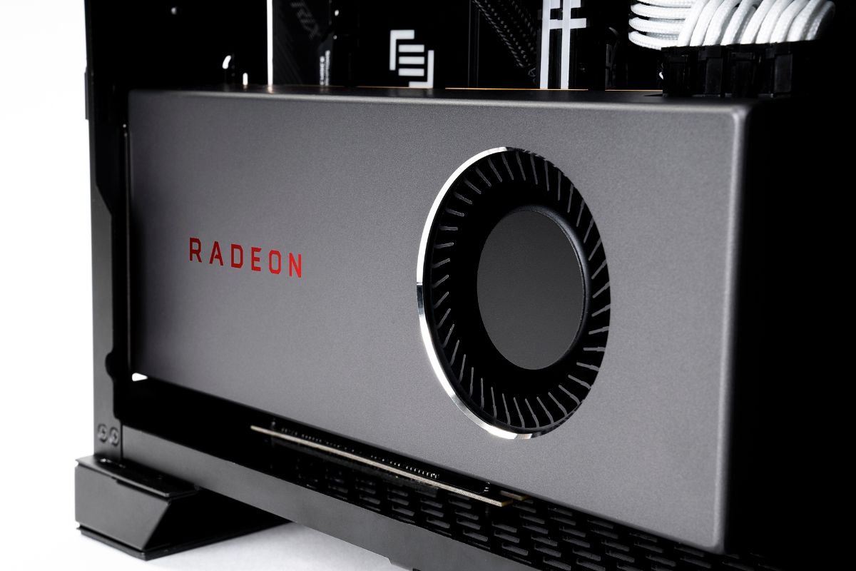 MAINGEAR launches Compact Turbo PC featuring Ryzen 3000XT processors ...