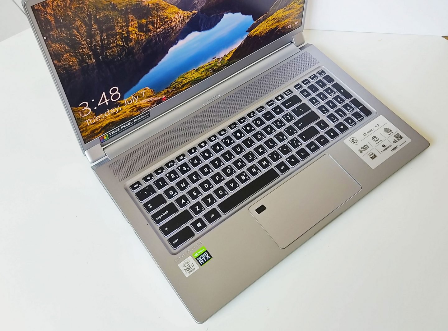 MSI Creator 17 Review: Mini-LED 4K Beast - Gadgets Middle East