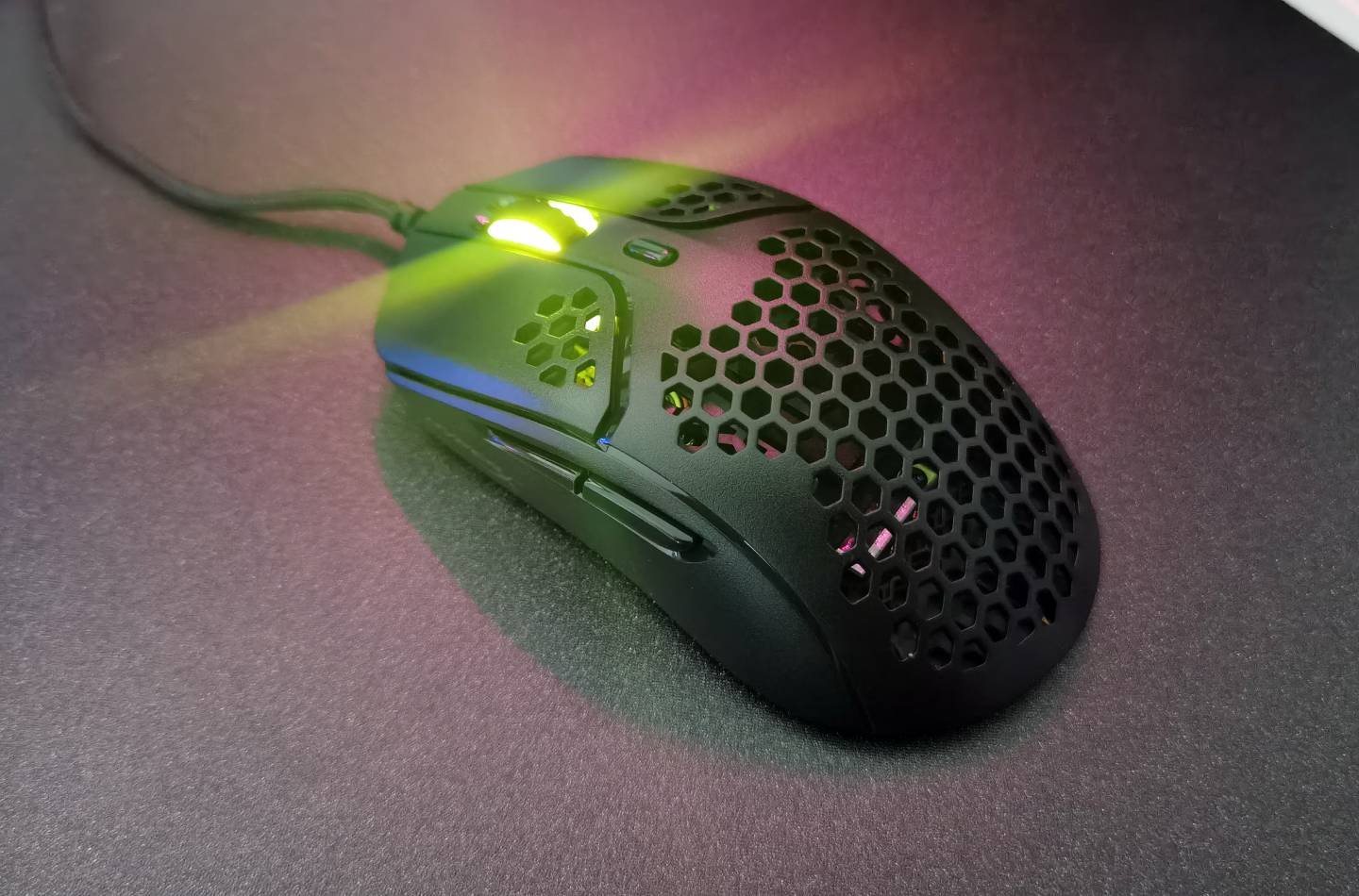 HyperX Pulsefire Haste Review - Gadgets Middle East