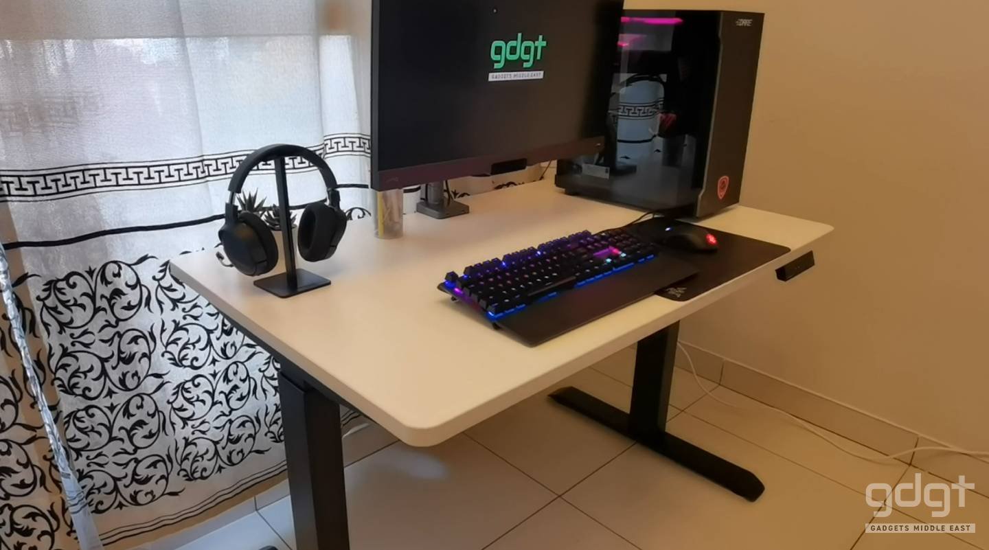 Navodesk Smart Standing Desk Review - Gadgets Middle East