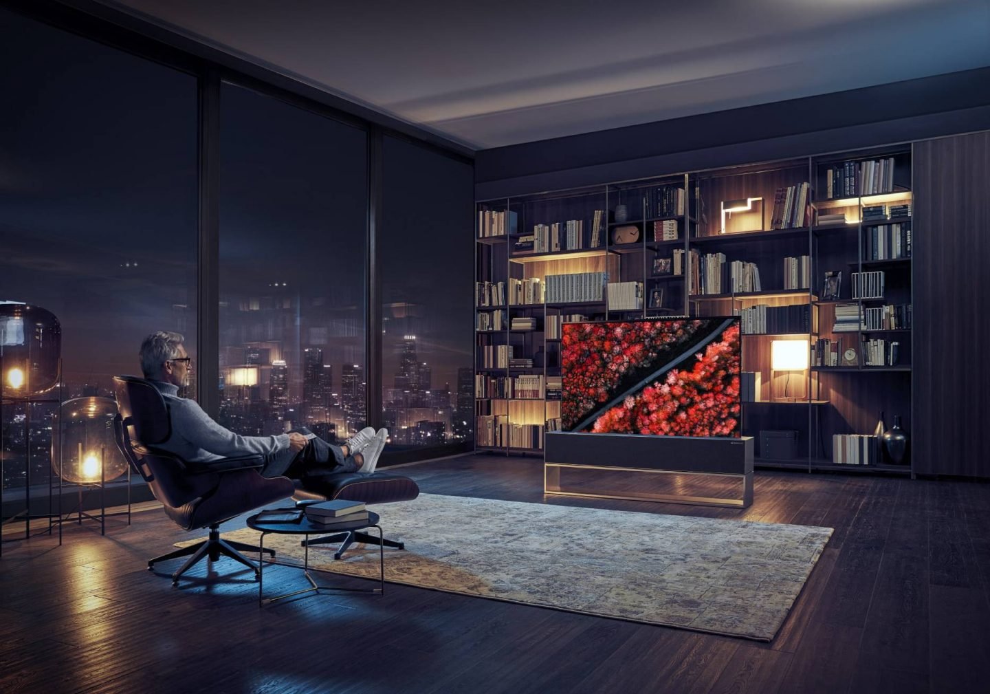 LG launches SIGNATURE OLED R in the UAE - Gadgets Middle East