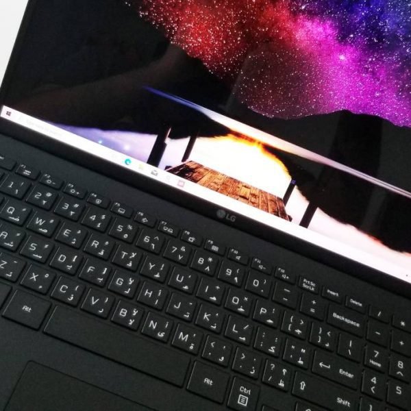 2021 LG Gram 16 Laptop Review - Gadgets Middle East