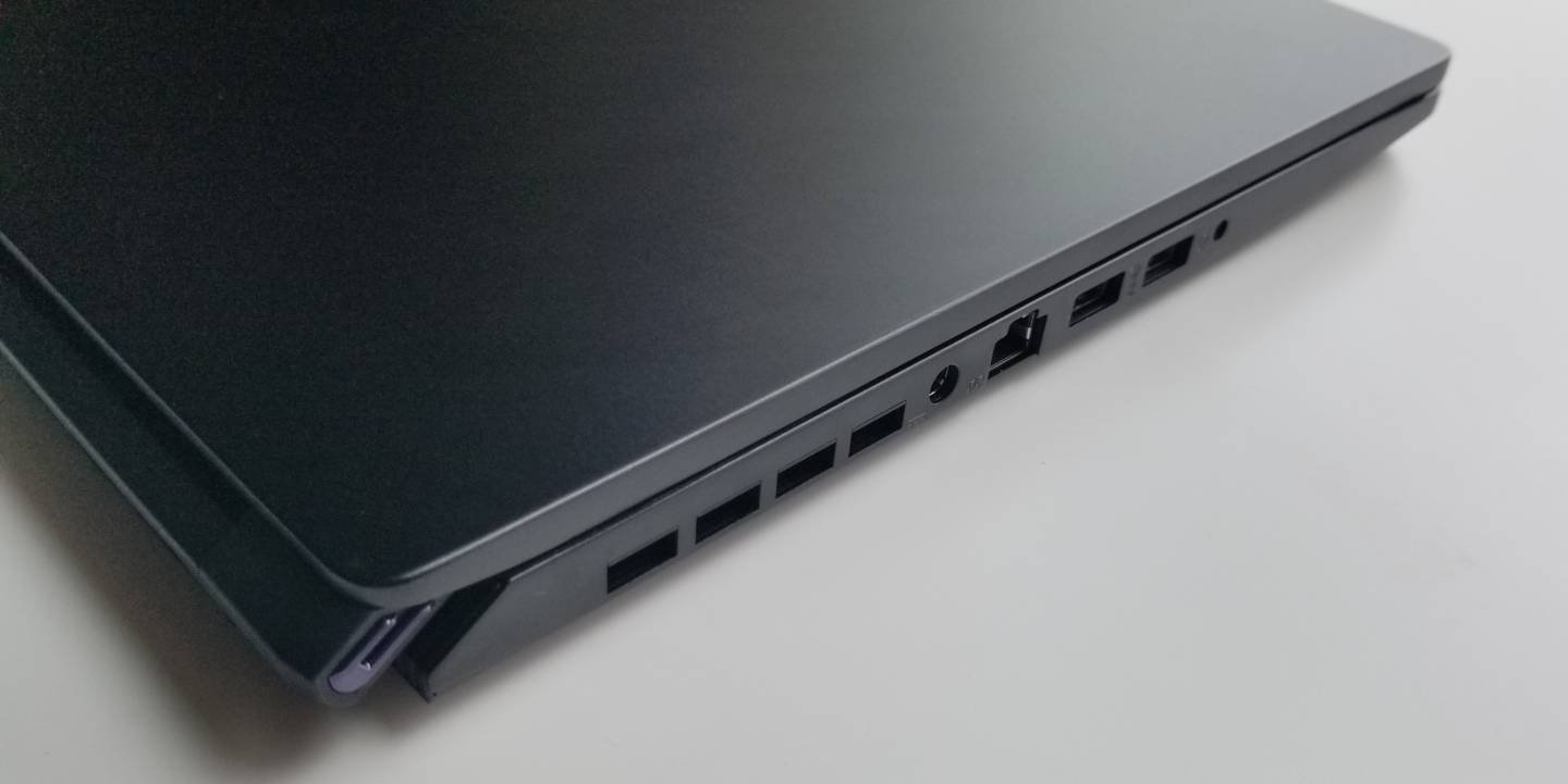 Hands on: MSI GS76 Stealth - Gadgets Middle East