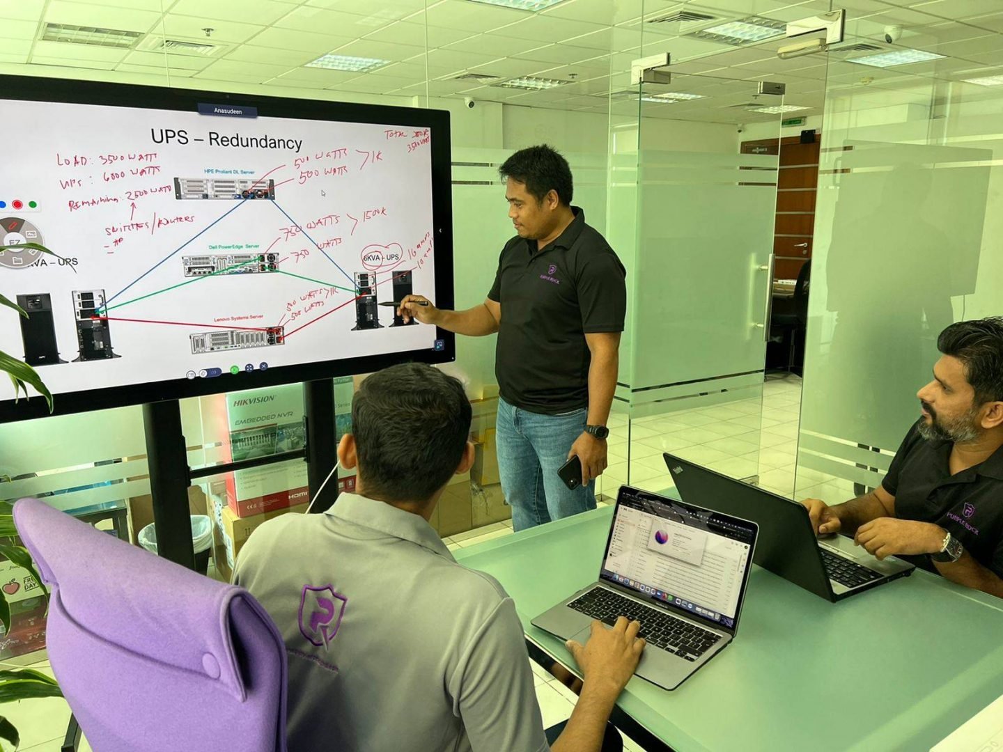 BenQ DuoBoard CP6501K Hands-on - Gadgets Middle East