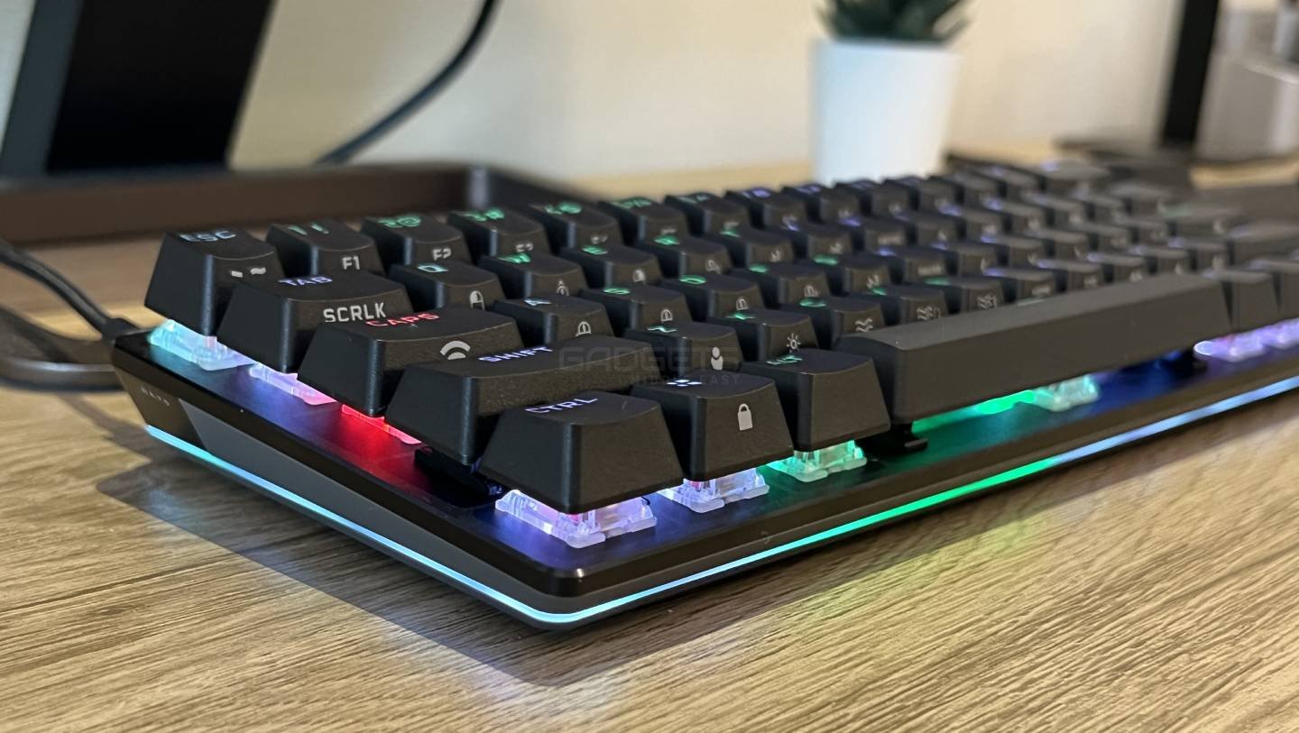 Corsair K70 Pro Mini Wireless Keyboard Review - Gadgets Middle East