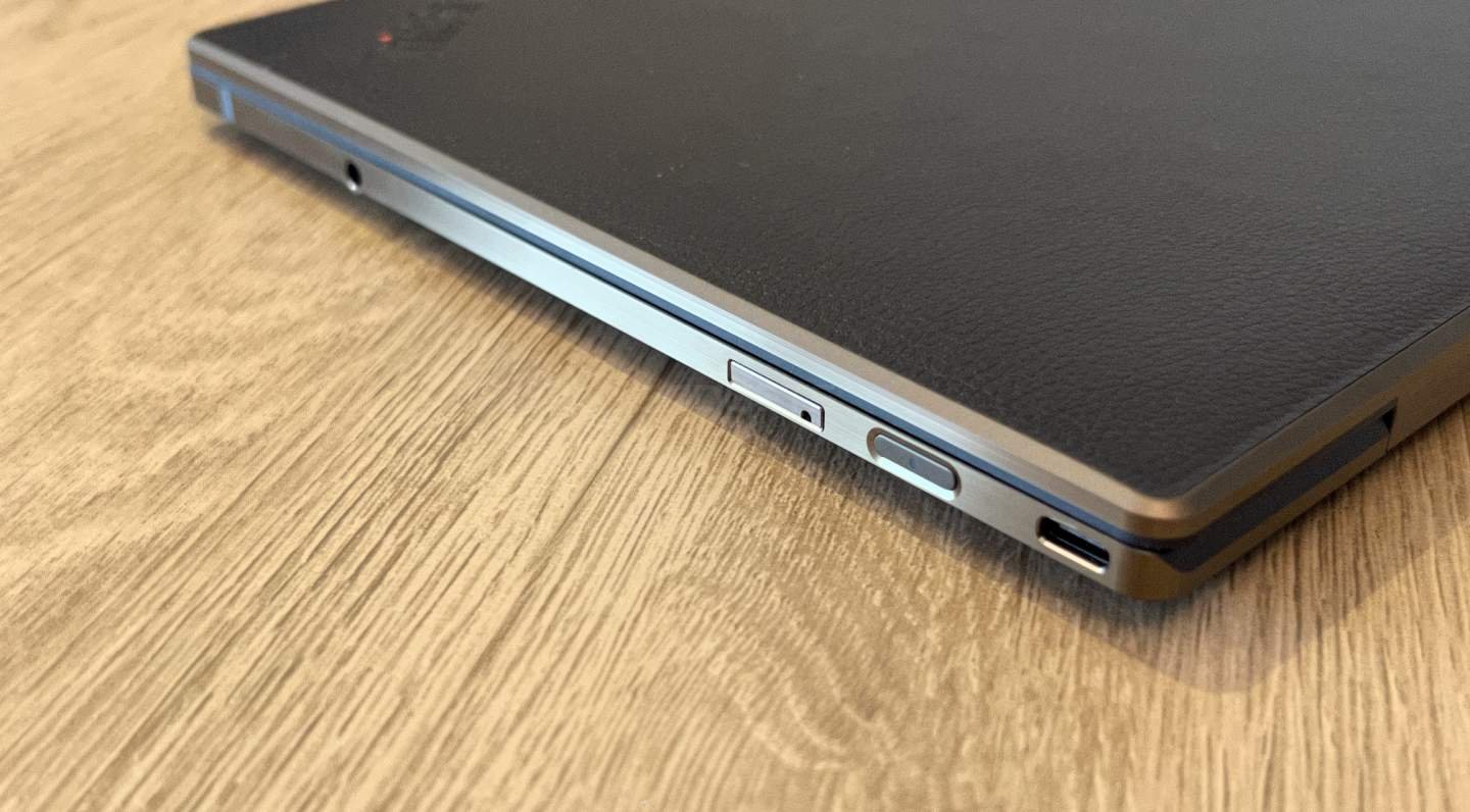 Lenovo ThinkPad Z13 Review - Gadgets Middle East