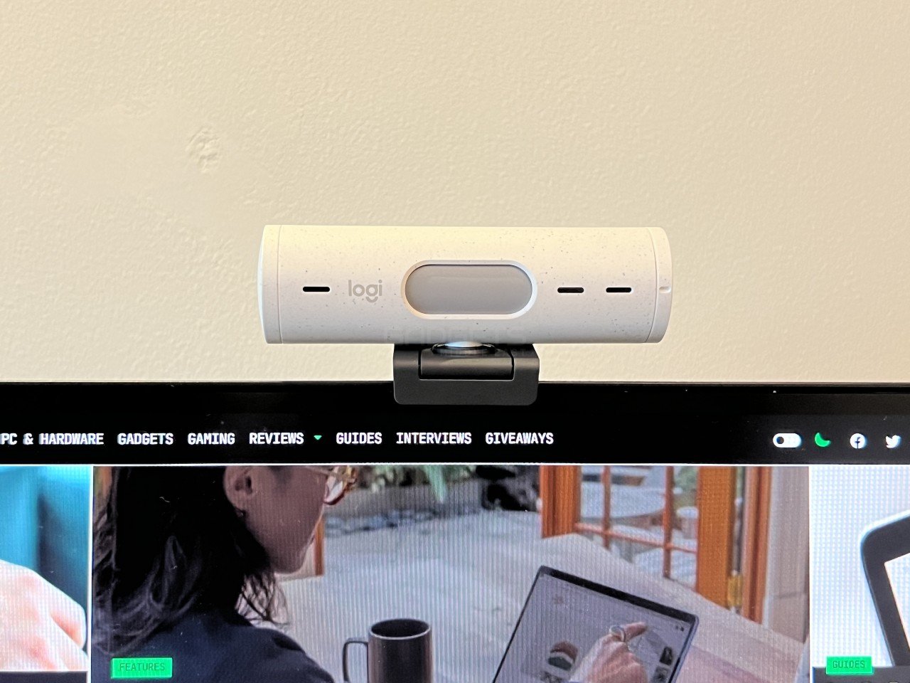 Logitech Brio 500 review - Gadgets Middle East