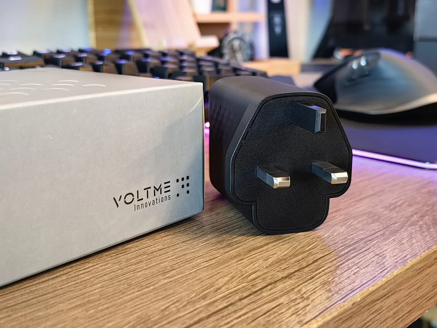 VOLTME Revo 65 GaN Charger Review - Gadgets Middle East