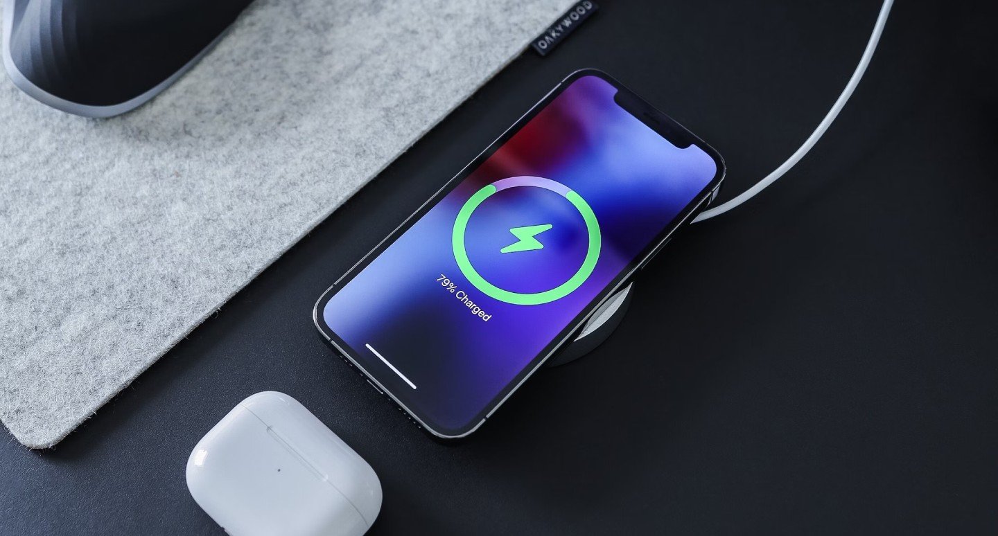 How Modern Charging Methods Impact the Lifespan of Your Devices ...