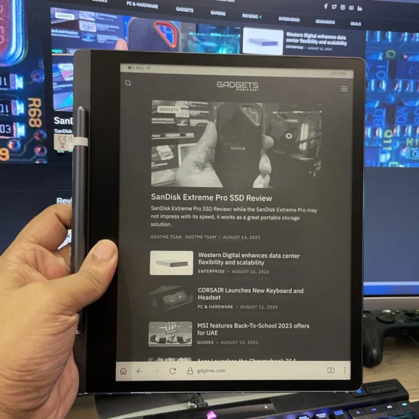 Lenovo Smart Paper Hands-on Review - Gadgets Middle East