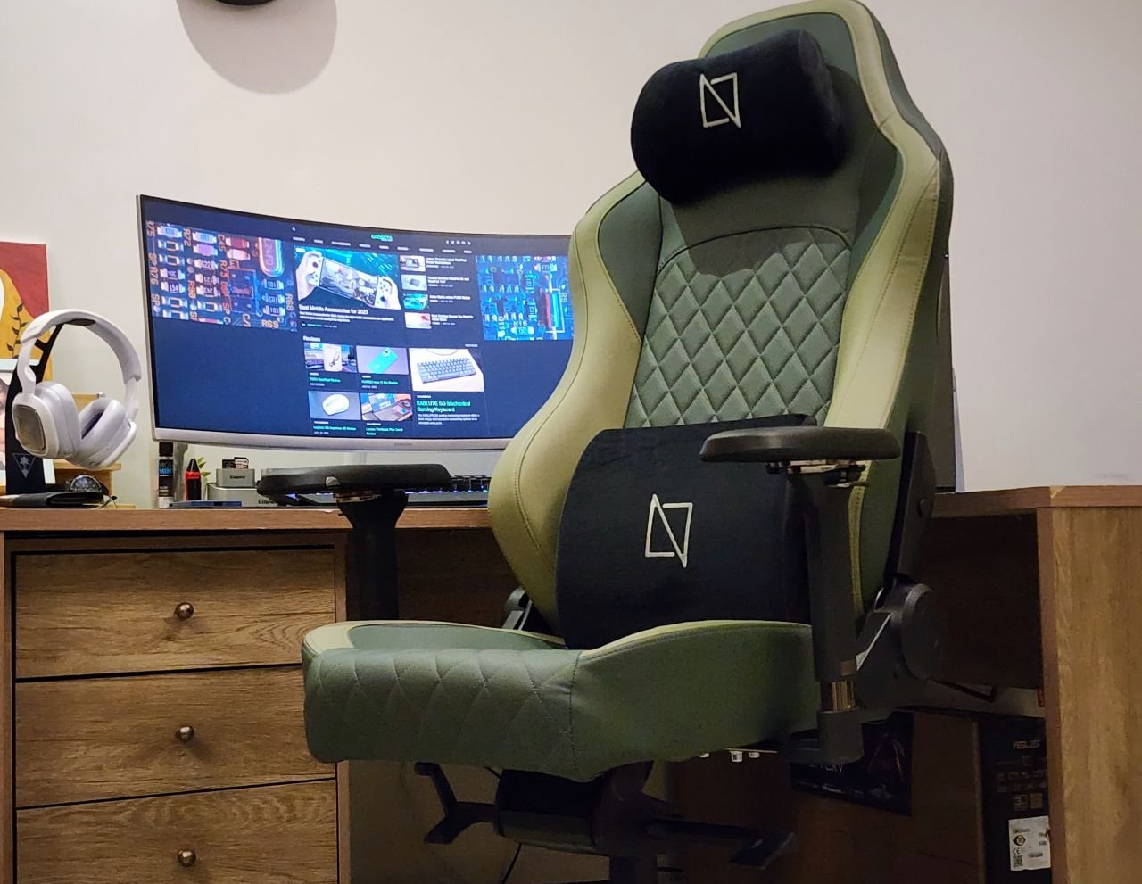 Navodesk Apex Chair Nexus Edition Review - Gadgets Middle East
