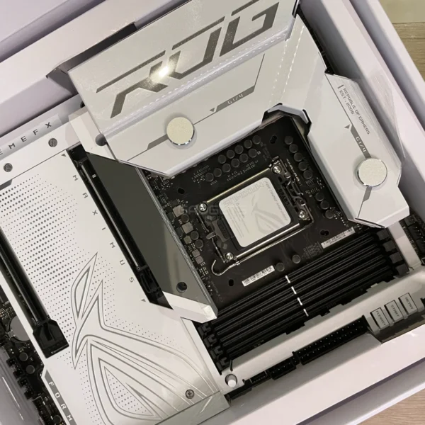 ASUS ROG Maximus Z790 Formula Hands-on Review - Gadgets Middle East