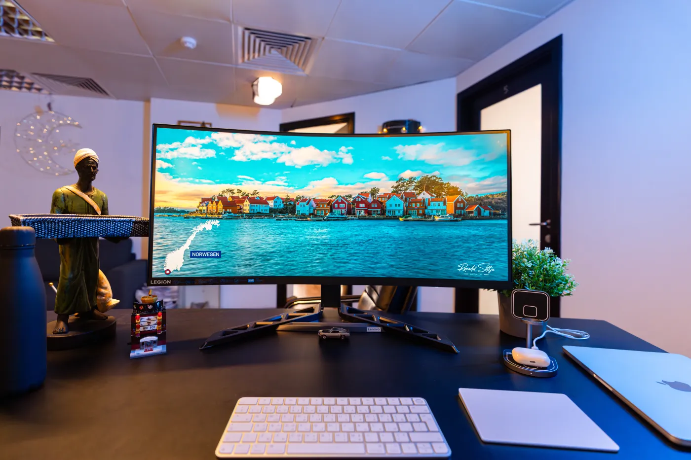 Lenovo Legion R34w-30 Review - Gadgets Middle East